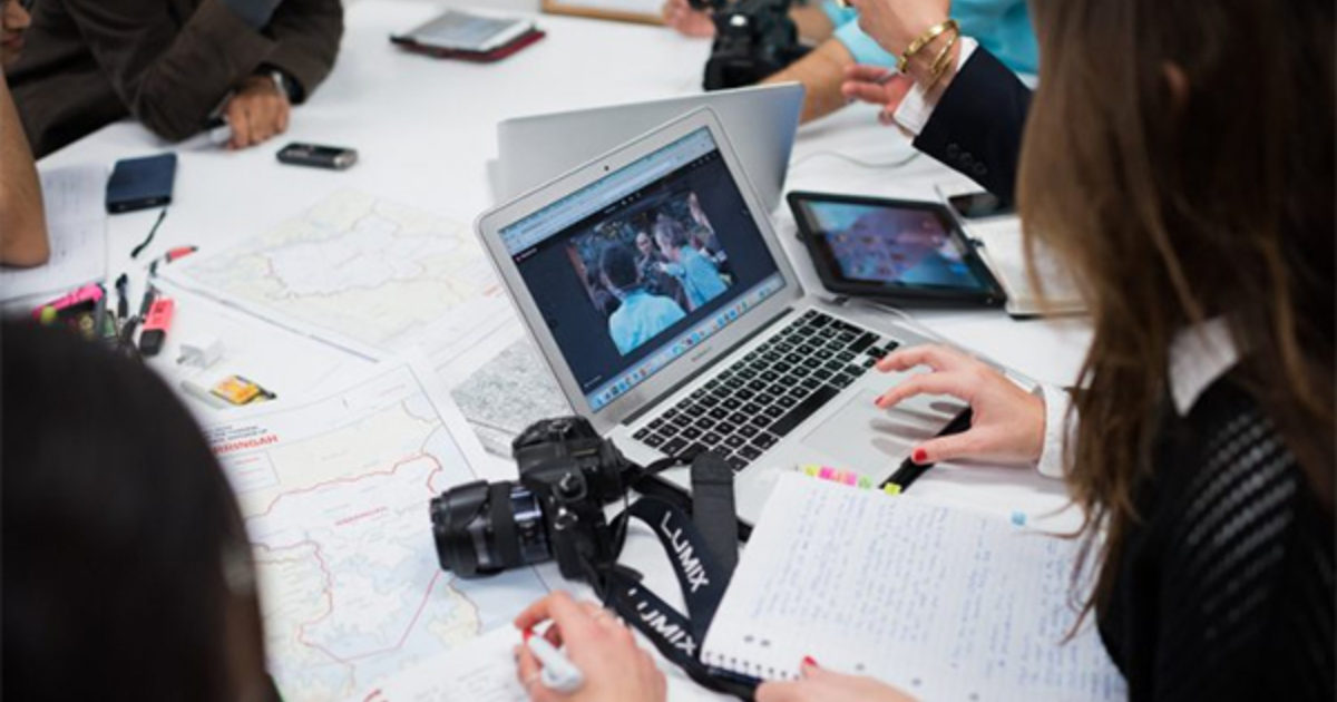 What content do journalists want from PR people? | PRmoment.com